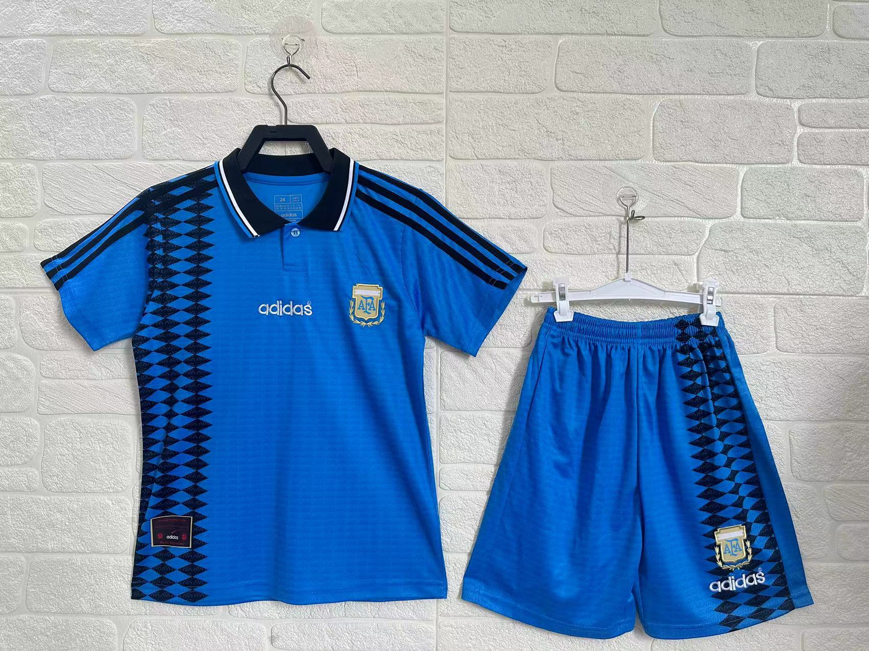 £ 12.08 ~ £ 14.73 - Argentina Away Retro Kids Suit 1994 - www.messiuu.com
