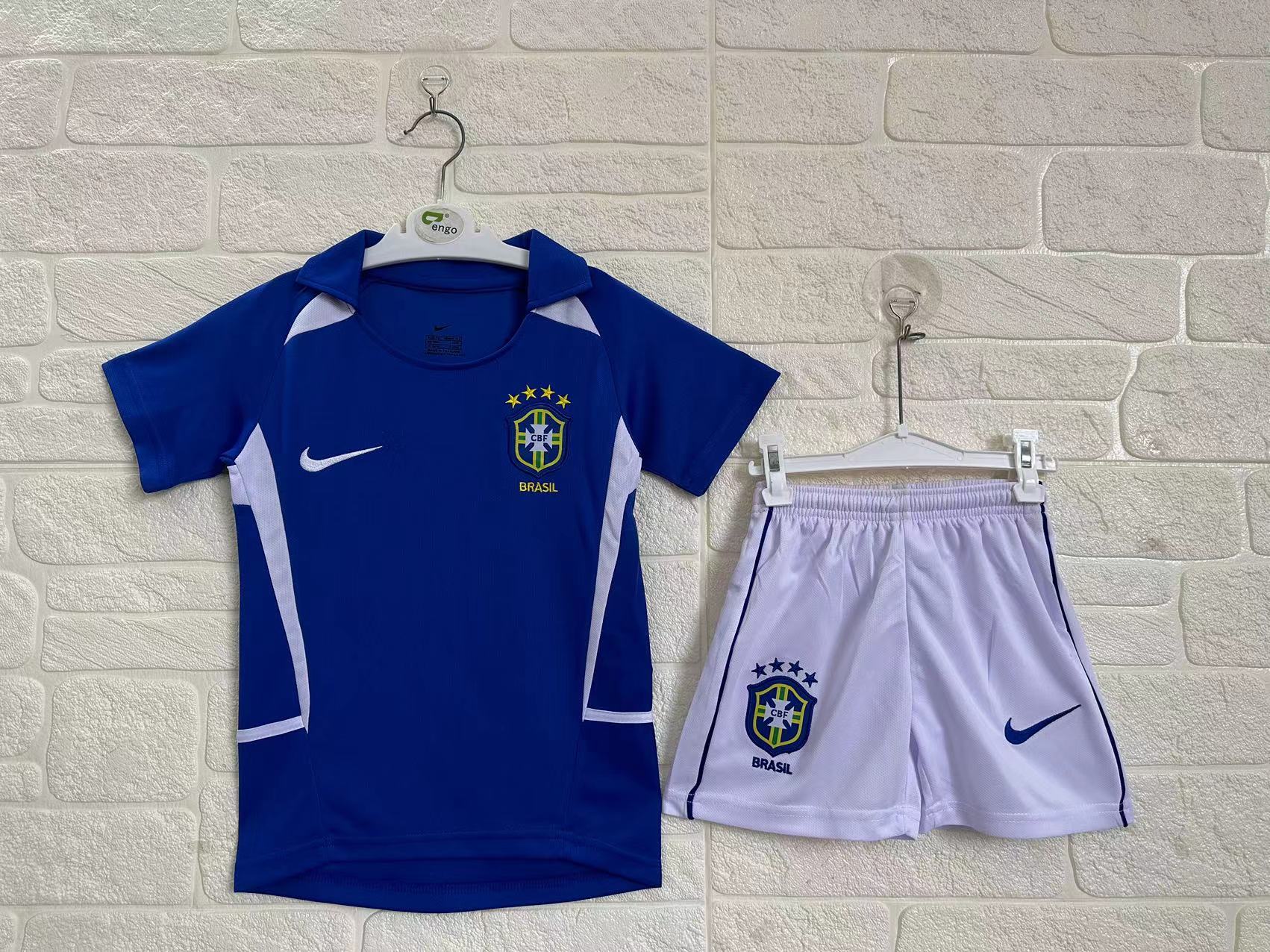 £ 12.07 ~ £ 14.73 - Brazil Away Retro Kids Suit 2002 - www.messiuu.com