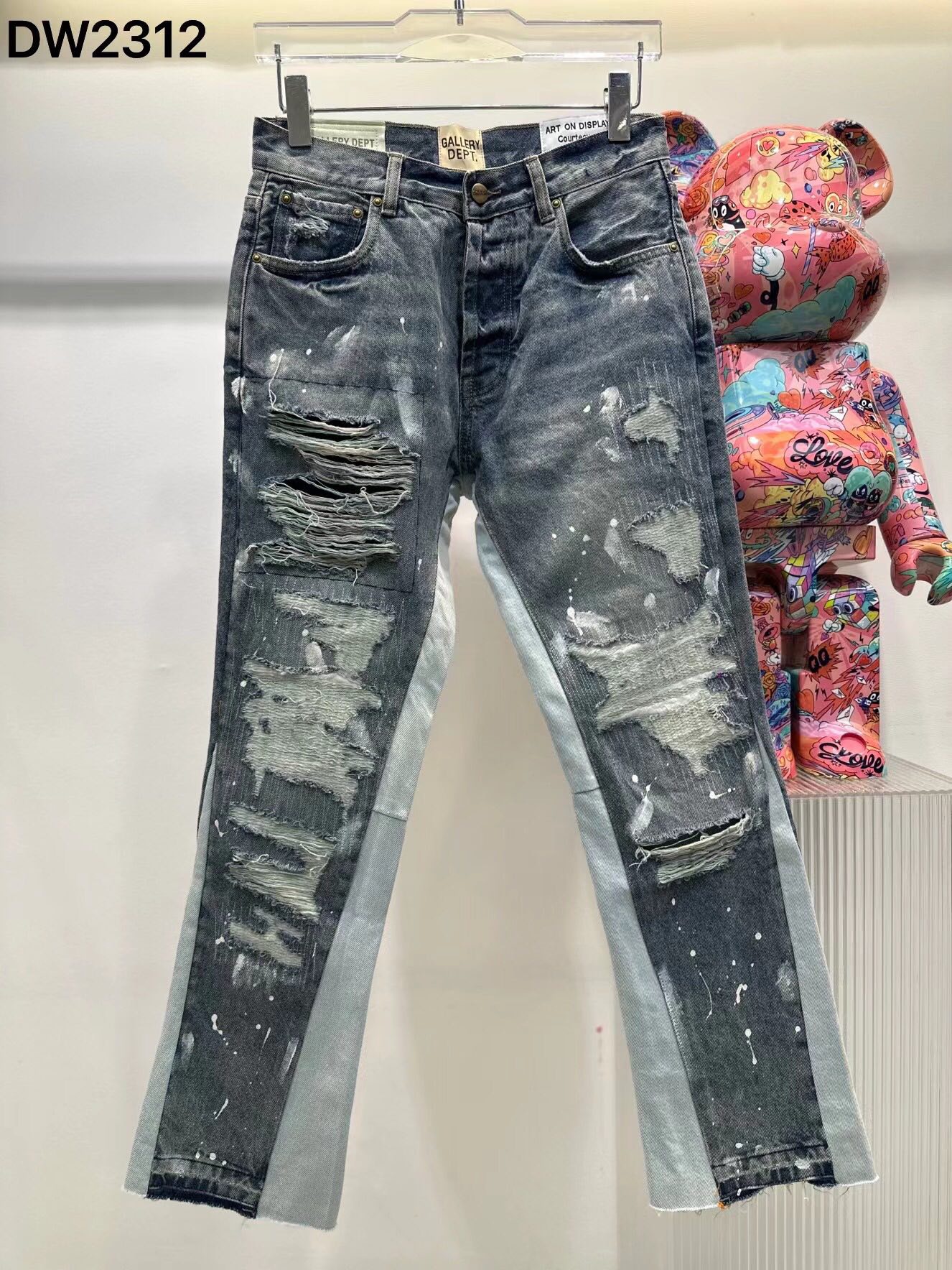 US$ 179.91 - 1:1 quality version Inkjet ripped jeans - www.repdog.cn