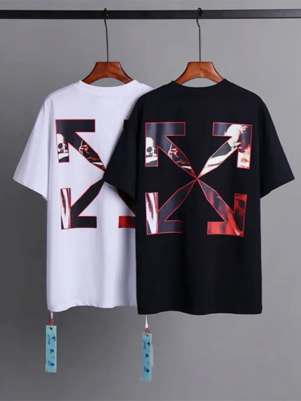 Off-white Skull Writing Tee